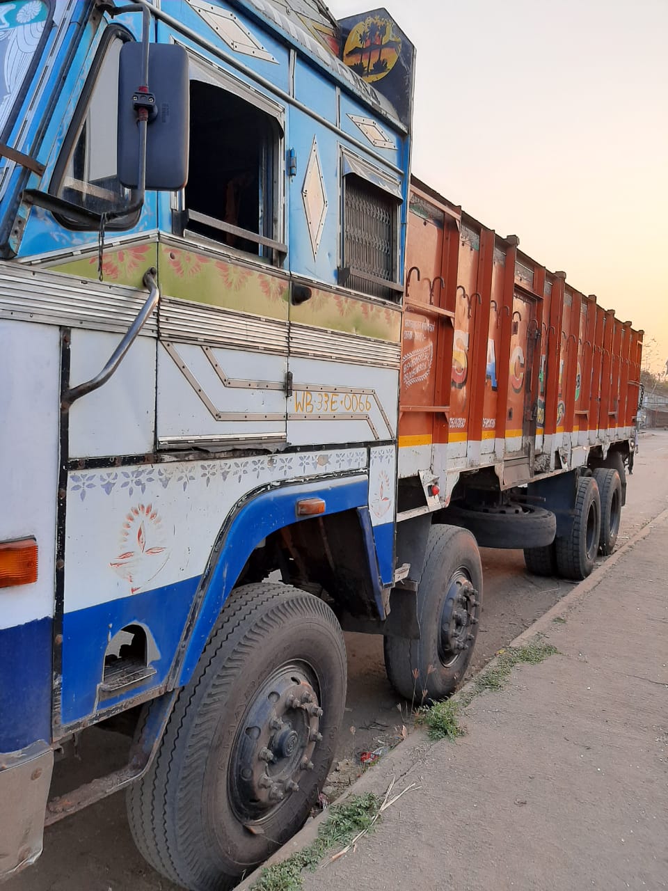 Used Ashok-leyland Al-3118 IL BS III trucks for Sale in Tamluk, Second ...
