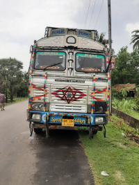 Used ASHOK LEYLAND AL 3118 IL BS III trucks for Sale in Tamluk, Second ...